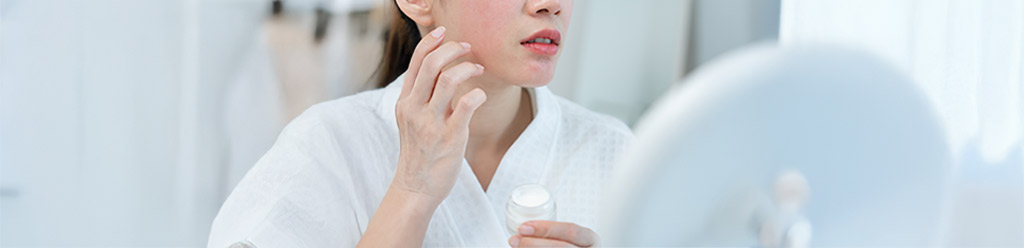 Rode huid? Zo kalmeer en camoufleer je roodheid! | Beauty Blog